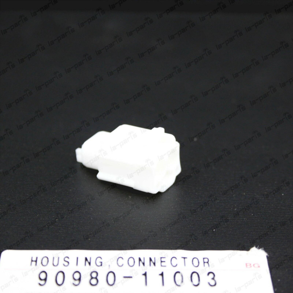 New Genuine Toyota Housing Connector F 90980-11003 – La-parts